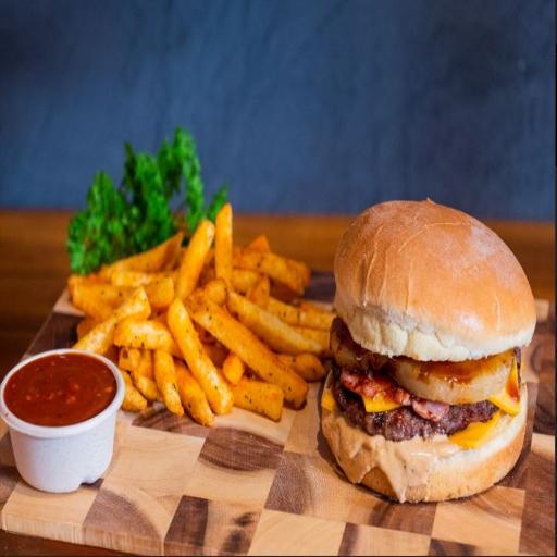 EATON | Biggie Burger Co