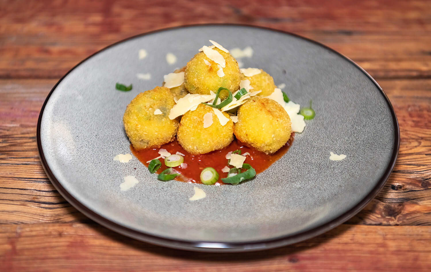 Pilot Station Pizza Order Online