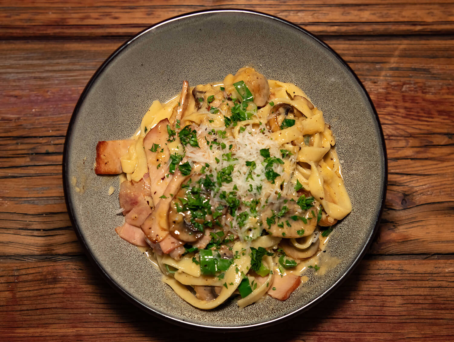 Pilot Station Pizza Order Online